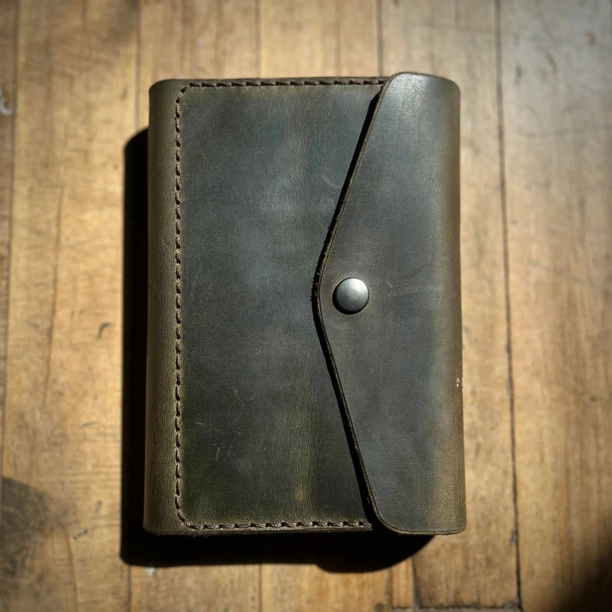 Special Edition Tube Fly Wallet - MAD OLIVE – TimberAndFins