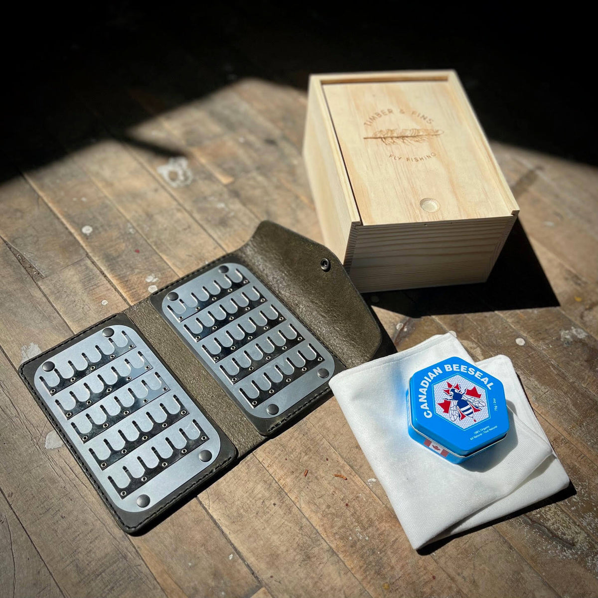 Special Edition Wheatley Clips Fly Wallet - MAD OLIVE – TimberAndFins